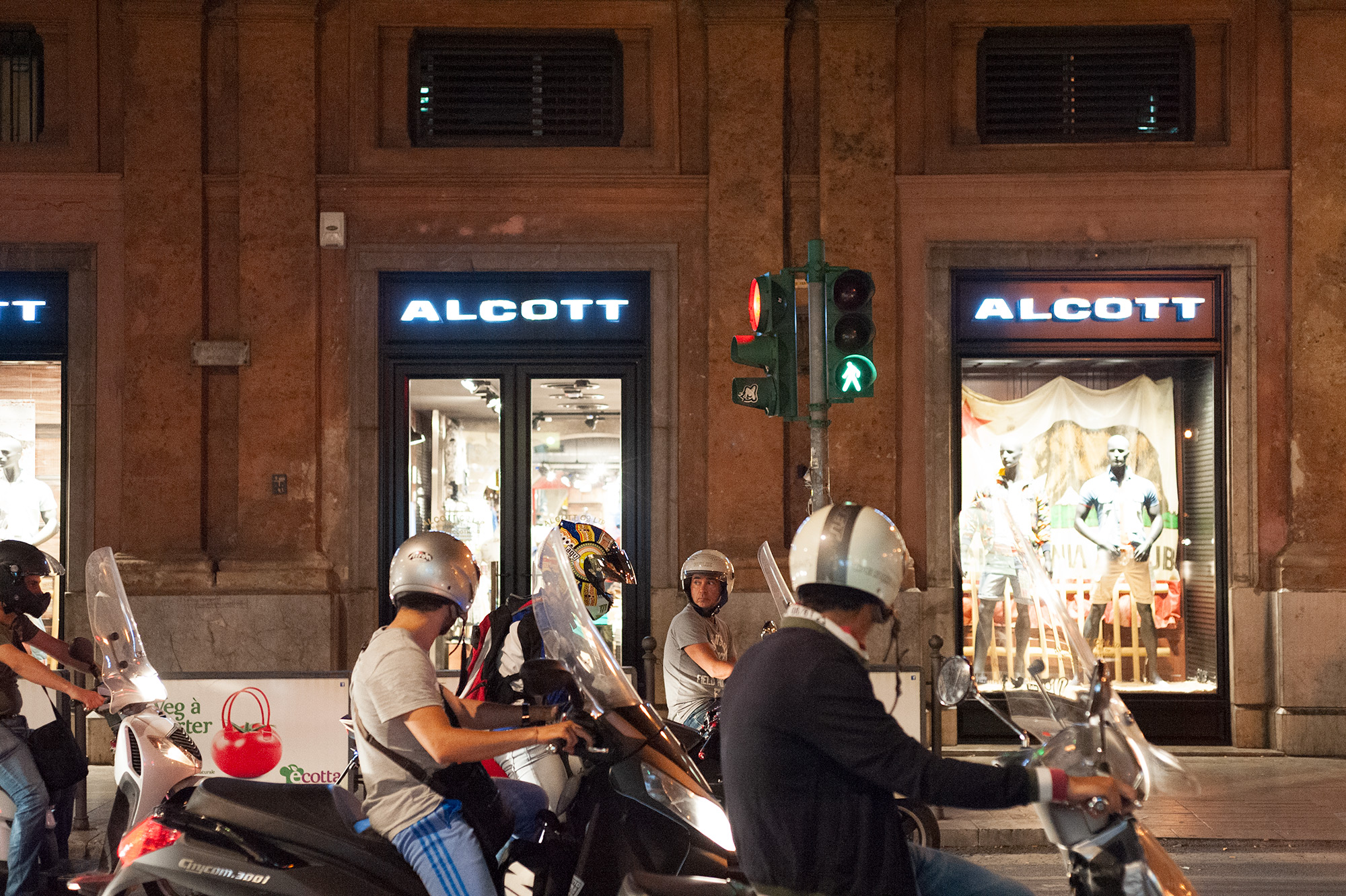 Nikon D700 ISO 6400 sample gallery