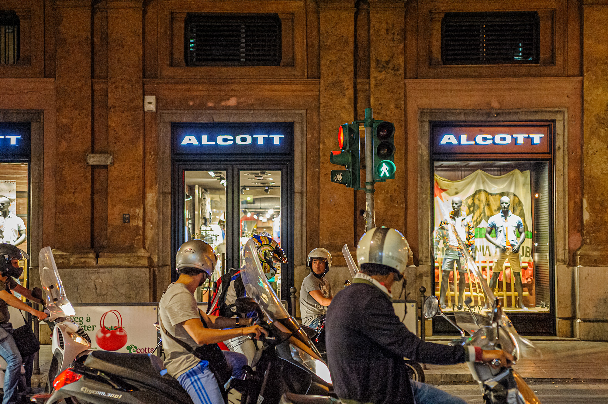 Nikon D700 ISO 6400 sample gallery